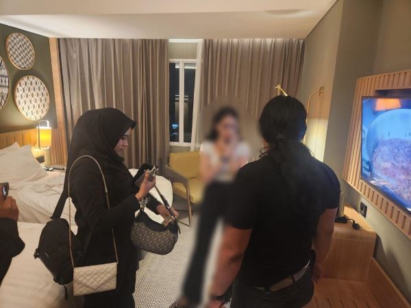 Selebgram di Makassar Ditangkap saat Open BO di Hotel Tarif Sekali Kencan Menggiurkan - DISTORI