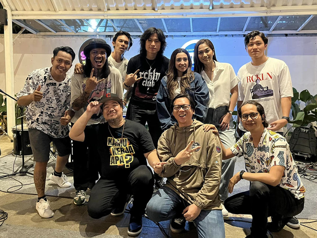 Flip Me!, Nareil dan Adiva Adelia Pamer Karya di Swag Event Edisi 93 | DISTORI